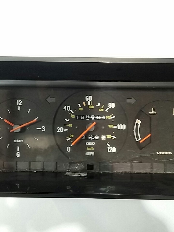 81 82 83 84 85 Volvo 240 Speedometer Gauge Cluster 187K Mile OEM ...