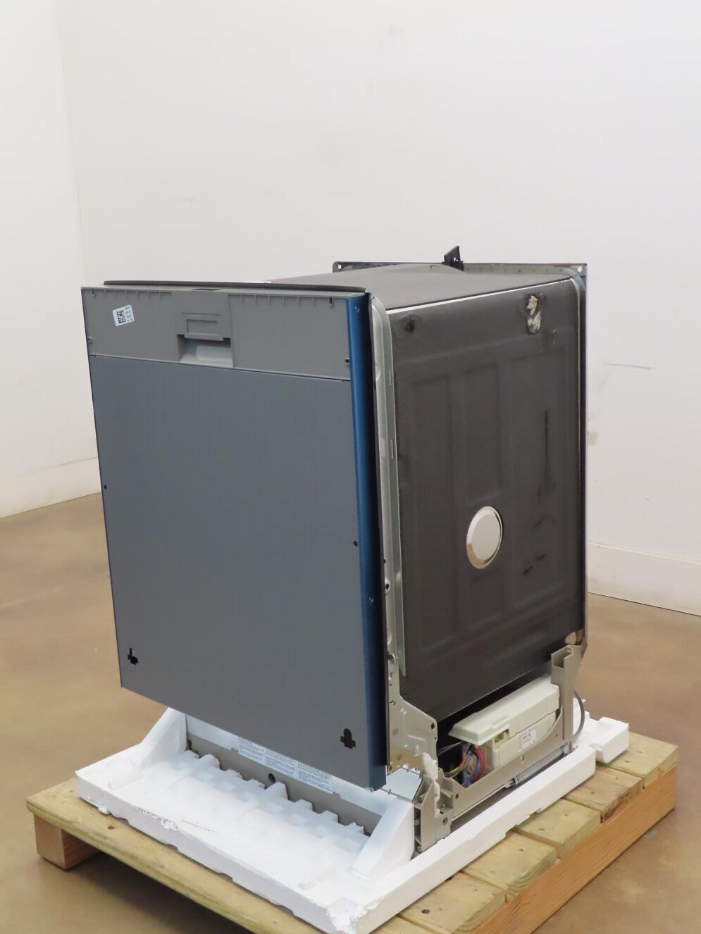 Thermador Emerald Series DWHD560CPR 24" Fully Integrated Smart ...