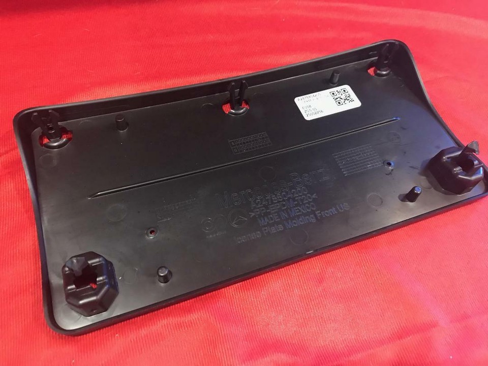 Mercedes-Benz W247 GLB 250 Front License Plate Holder | 2478804200 ...