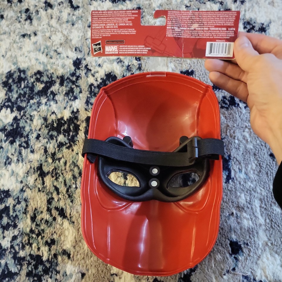 Marvel Deadpool Face Hider Mask Mouth and Nose Covering Super Hero ...