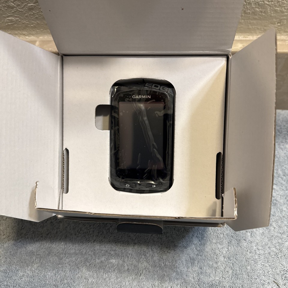 Garmin Edge 810 GPS Cycling Computer Touchscreen - New Old Stock ...
