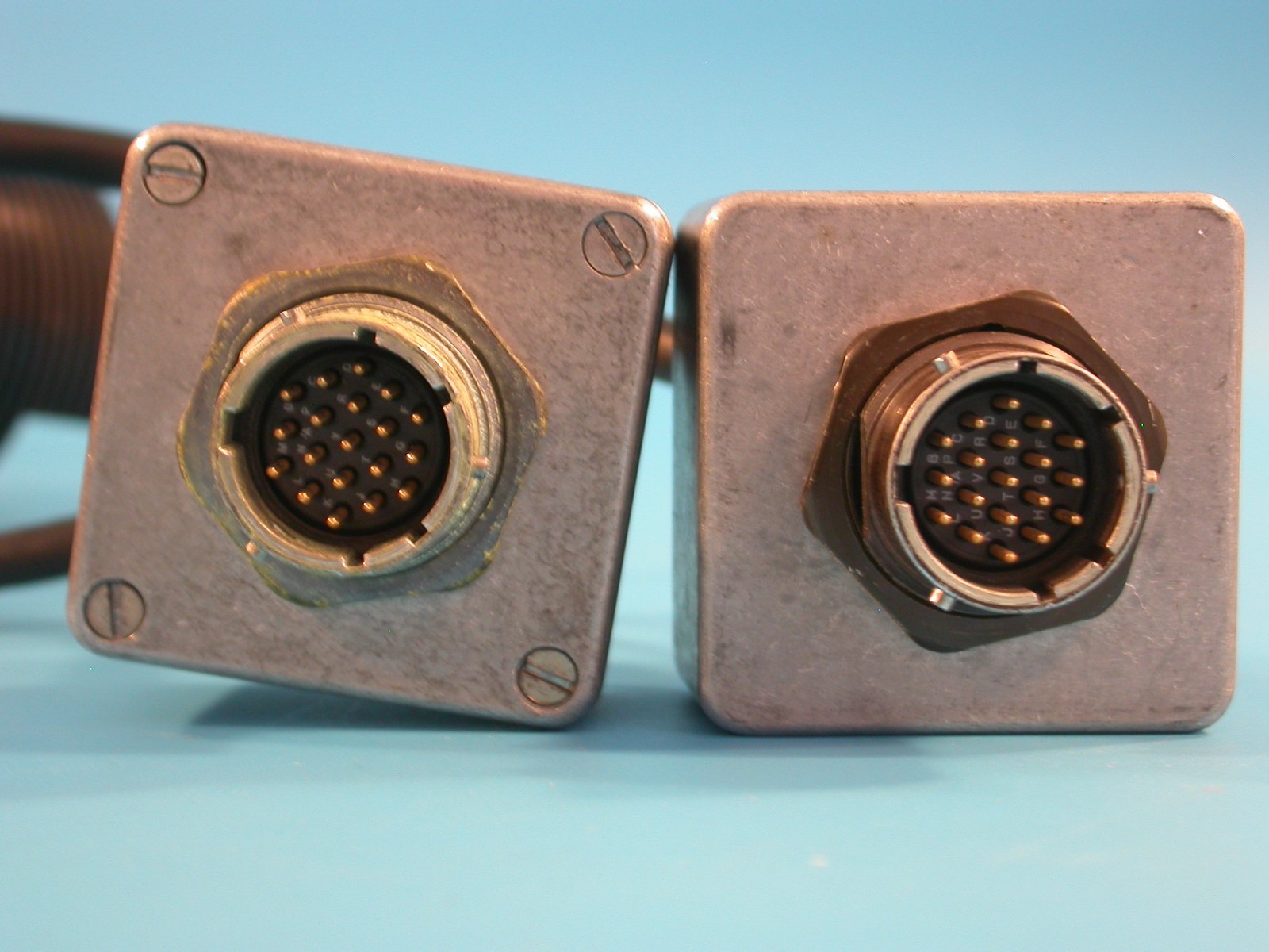 High Technology Holland BV Pair of HCS MXRi CCTV Cameras Tubes fit Fero ...