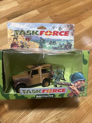 Britains Deetail toy soldiers Task Force Desert Storm 7609 Land Rover ...