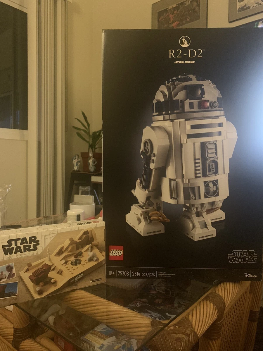 Star Wars R2 D2 Lego Set