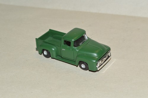 HO scale plastic vehicle Life-Like 1950's Ford F-100 pickup truck GREEN ...