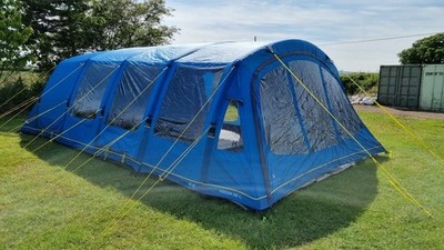Hi Gear Horizon 700 Inflatable - ex festival hire stock - blue family ...