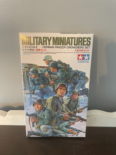 Tamiya 35061 1/35 Scale Military Model Kit German Panzer Grenadiers ...
