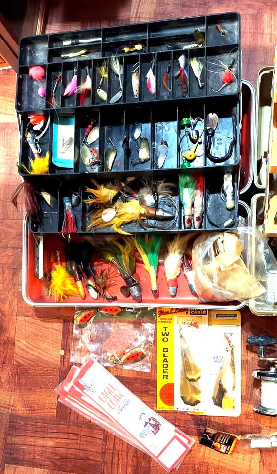 1940’s – 1960’s Two Vintage Fishing Tackle Box, both fully Loaded ...