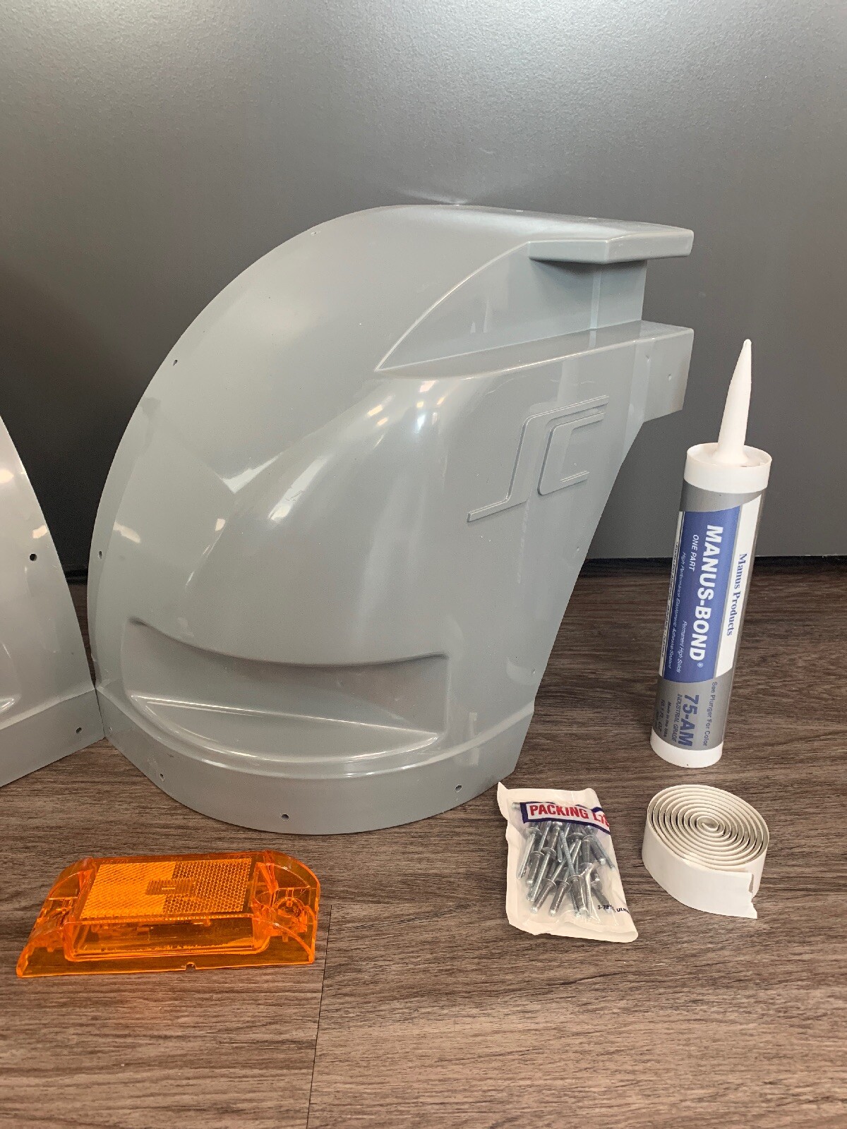 Supreme Corner Cap Kit - 116405 + 116404 + Rivets,Caulk, Sealer + LED ...