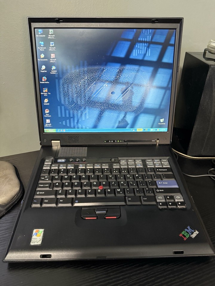 *READ* - Retro IBM ThinkPad g40 - Triple Boot - Windows 98, 2000, XP ...