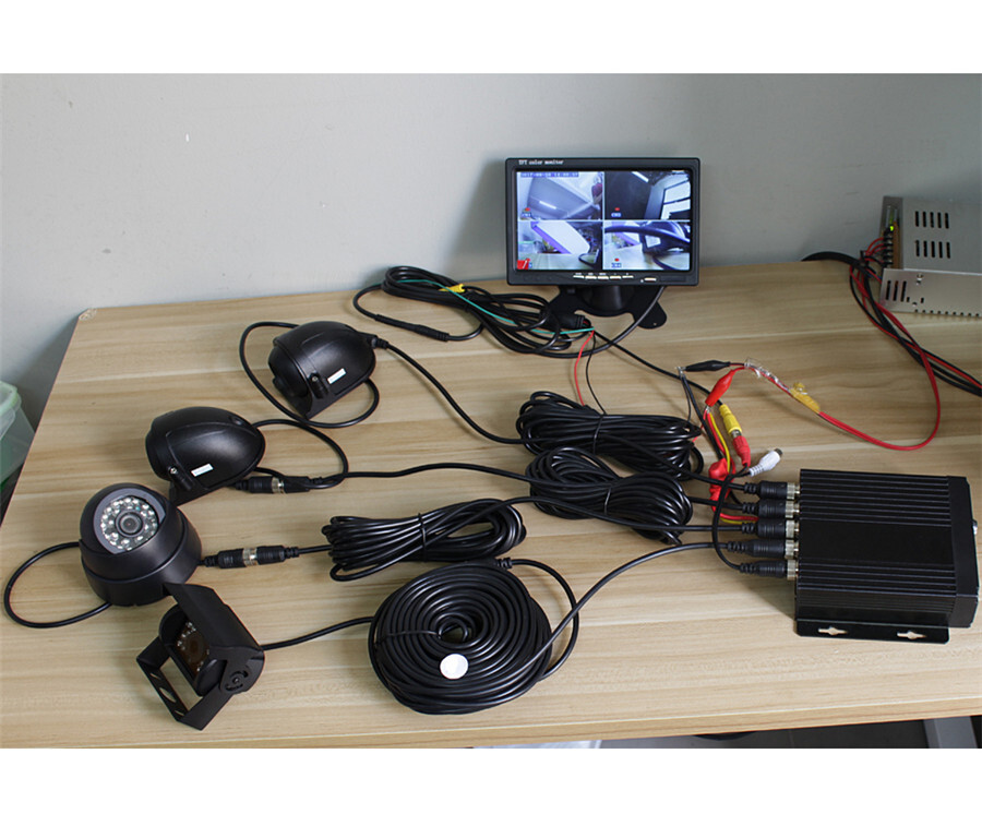 4CH Car DVR Video Recorder +7"Monitor + 4 Night vision Cameras For ...