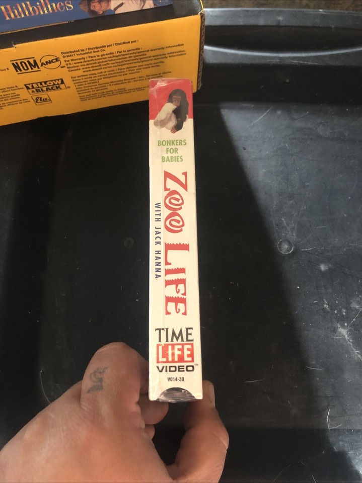 NEW/SEALED NATURE VHS - "ZOO LIFE WITH JACK HANNA - BONKERS FOR BABIES ...