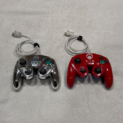 Two Fight Pad Wired Controllers for Wii & WiiU - Red & Metal Mario [PDP ...