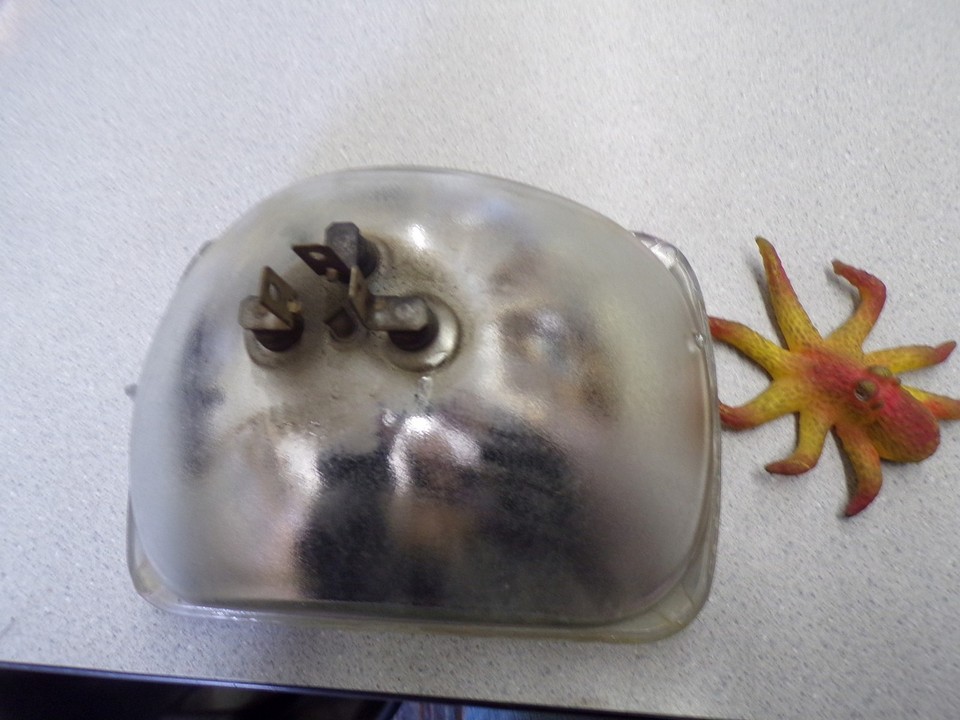 GE Sealed Beam General Electric Headlight 2B1 G007 B43 *FREE SHIPPING ...