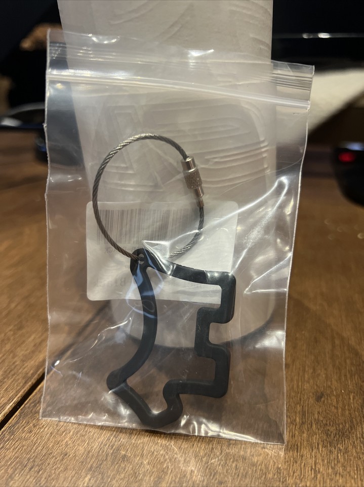 Scotty Cameron - "Scotty Dog" - Key Fob Dog - 2023 Club Cameron ...