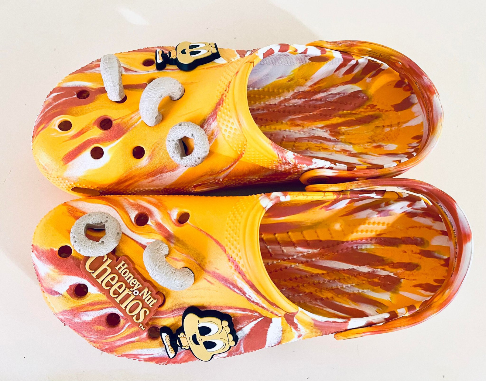 Crocs Classic Clog X Honey Nut Cheerios - Men’s 11 + Women's 12.5 ...