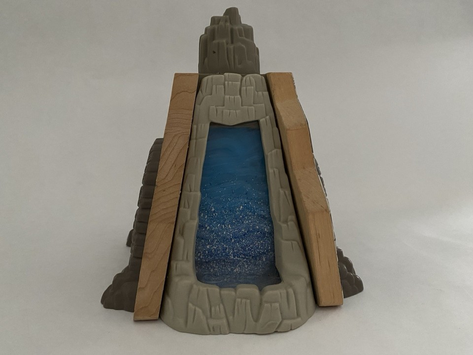 THOMAS & FRIENDS WOODEN RAILWAY TRAIN WATERFALL TUNNEL | eBay