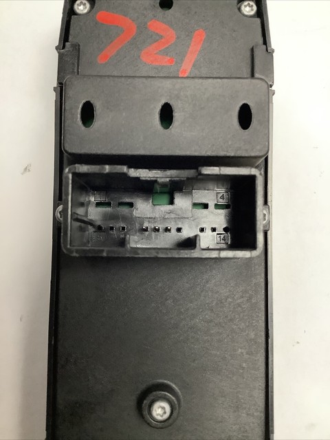 2014 Maserati Ghibli Front Left Driver Door Window Lock Mirror Switch ...