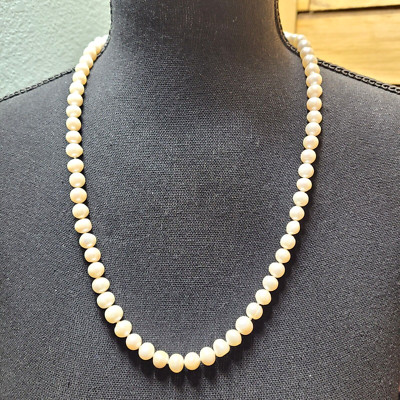 Fresh Water Pearls rhinestone studded magnetic clasp circle lined ...