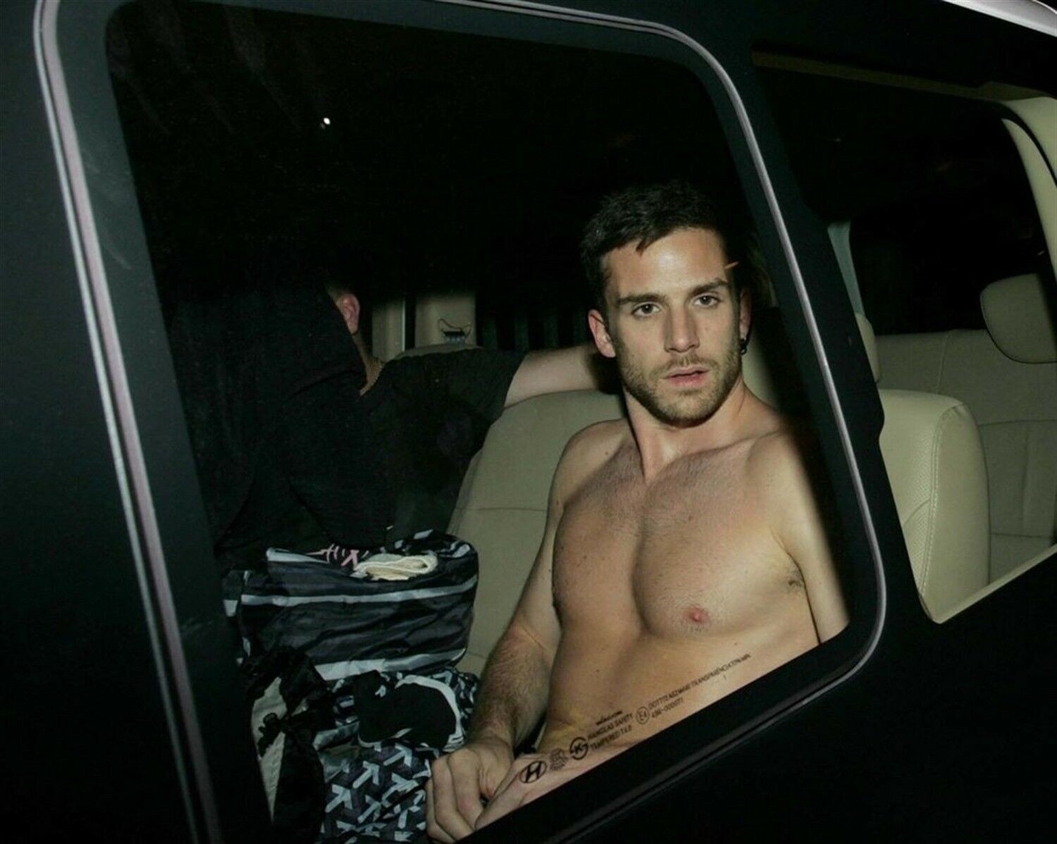 GUY BERRYMAN Coldplay SHIRTLESS BEEFCAKE photo back limousine LIMO ...