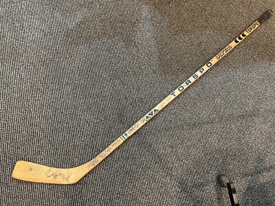 1987-88 PITTSBURGH PENGUINS TEAM SIGNED HOCKEY STICK 4TH YEAR MARIO ...