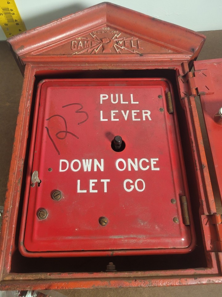 Vintage Gamewell Fire Alarm Call Box # 123, Includes Keys | eBay