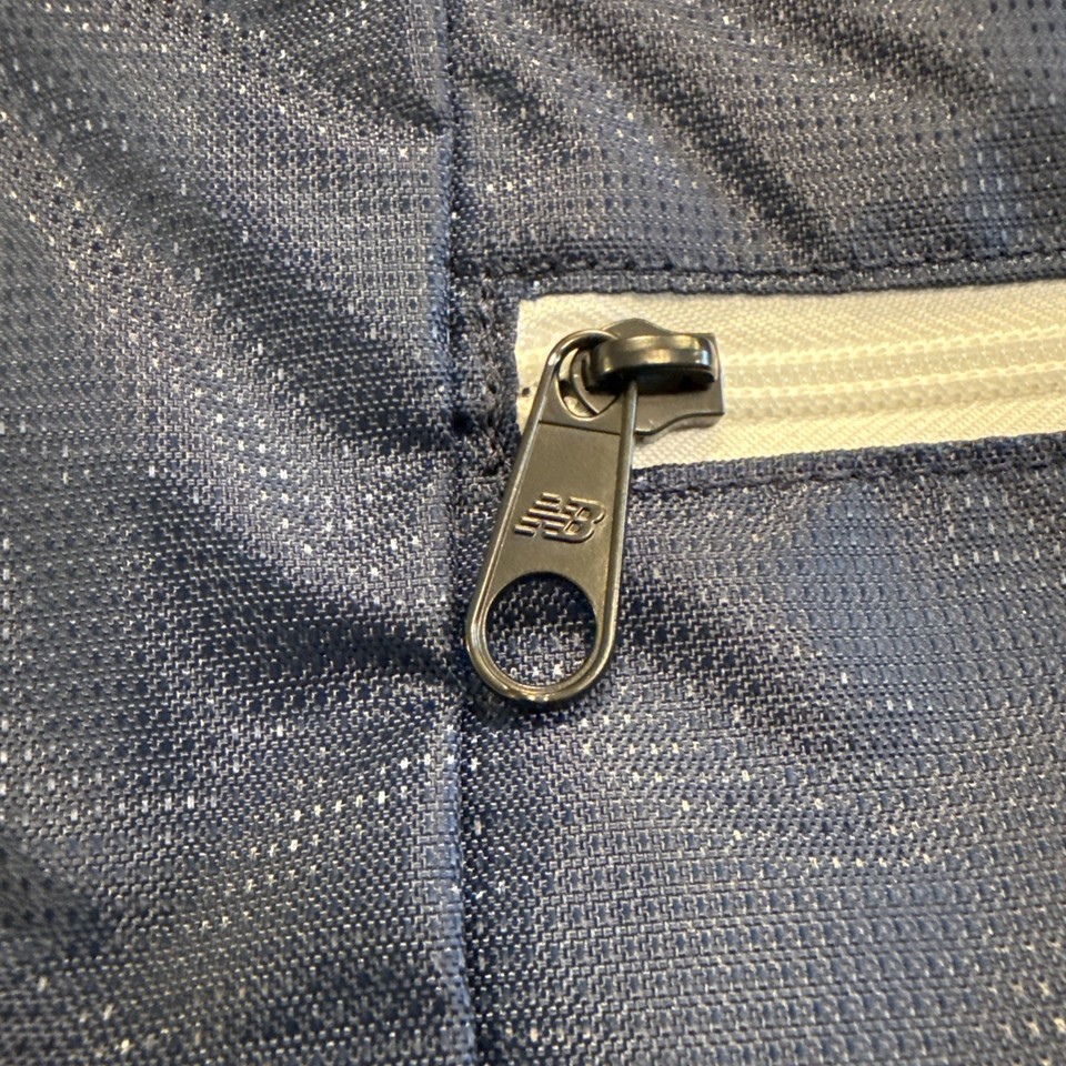 NWT New Balance Flying Logo 17.5” Drawstring Gym Sports Bag Navy Blue ...