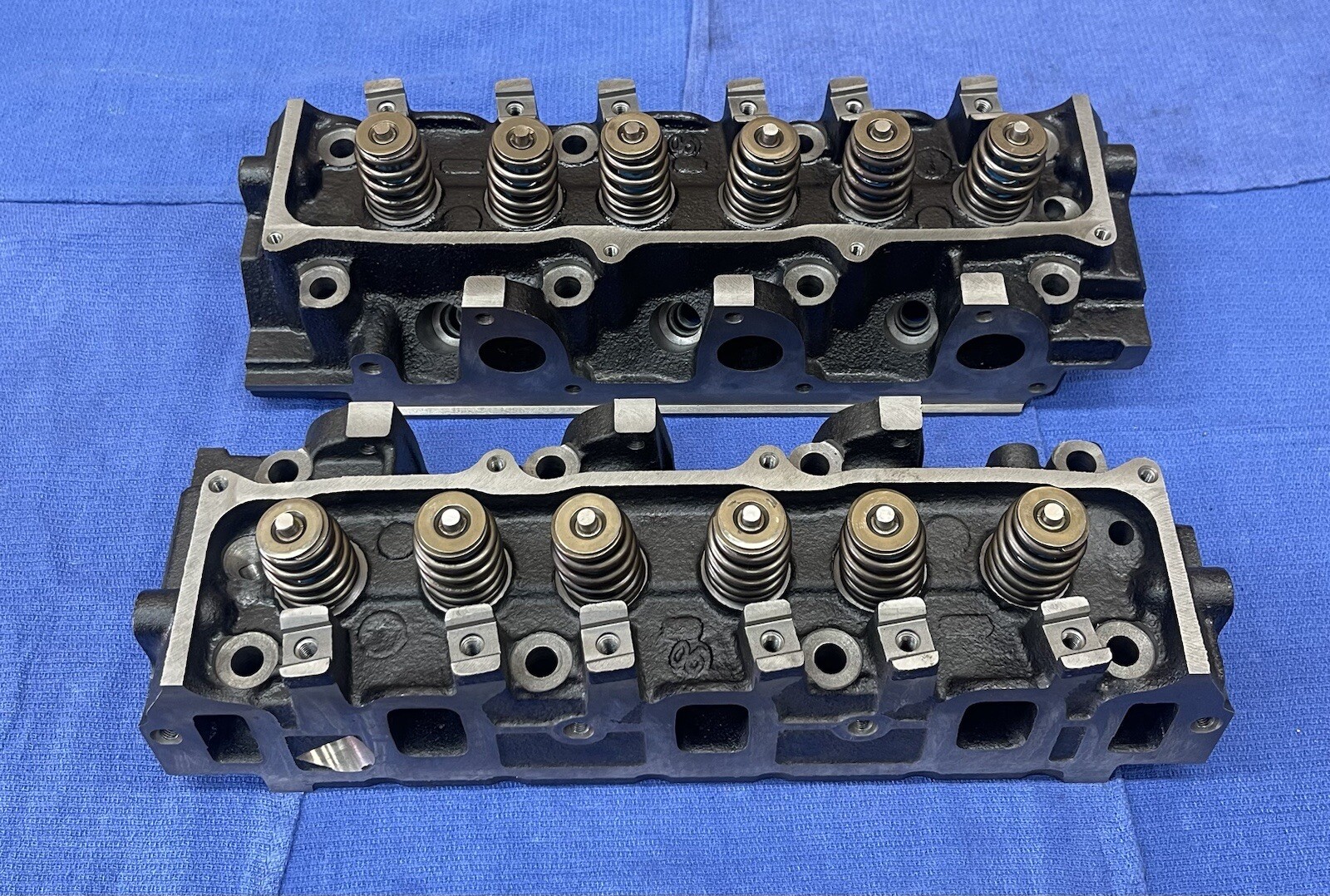 Ford Ranger 3.0 Taurus Mazda B3000 New Cylinder Heads 7mm valves | eBay