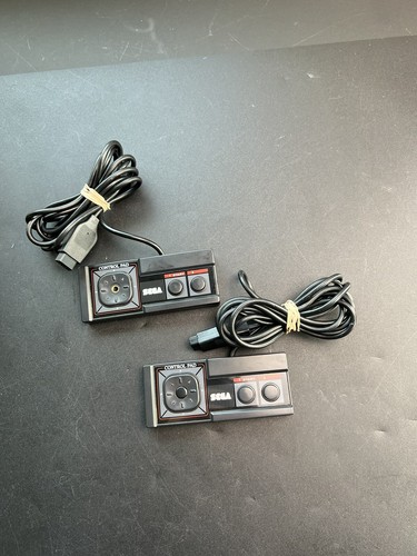 2x SEGA MASTER SYSTEM CONTROL PAD CONTROLLERS MODEL 3020 OFFICIAL OEM ...