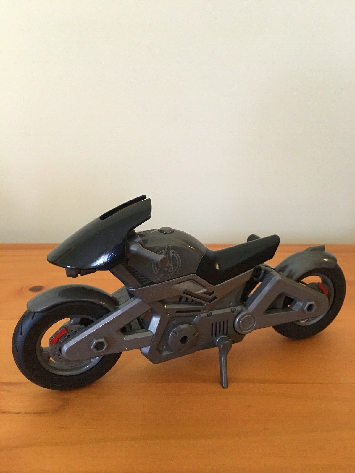 Disney Marvel ToyBox Captain America Motorcycle Set Winter Soldier ...