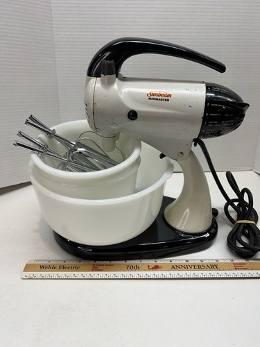 VTG Sunbeam Mixmaster Model 10A Stand Mixer w/3 Bowls 10 speed w ...