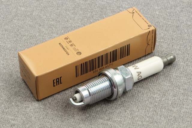 Volkswagen 101905617C online kaufen | eBay