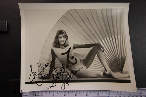 HEATHER LOCKLEAR (MELROSE PLACE~DYNASTY~T.J. HOOKER) AUTOGRAPH PHOTO ...