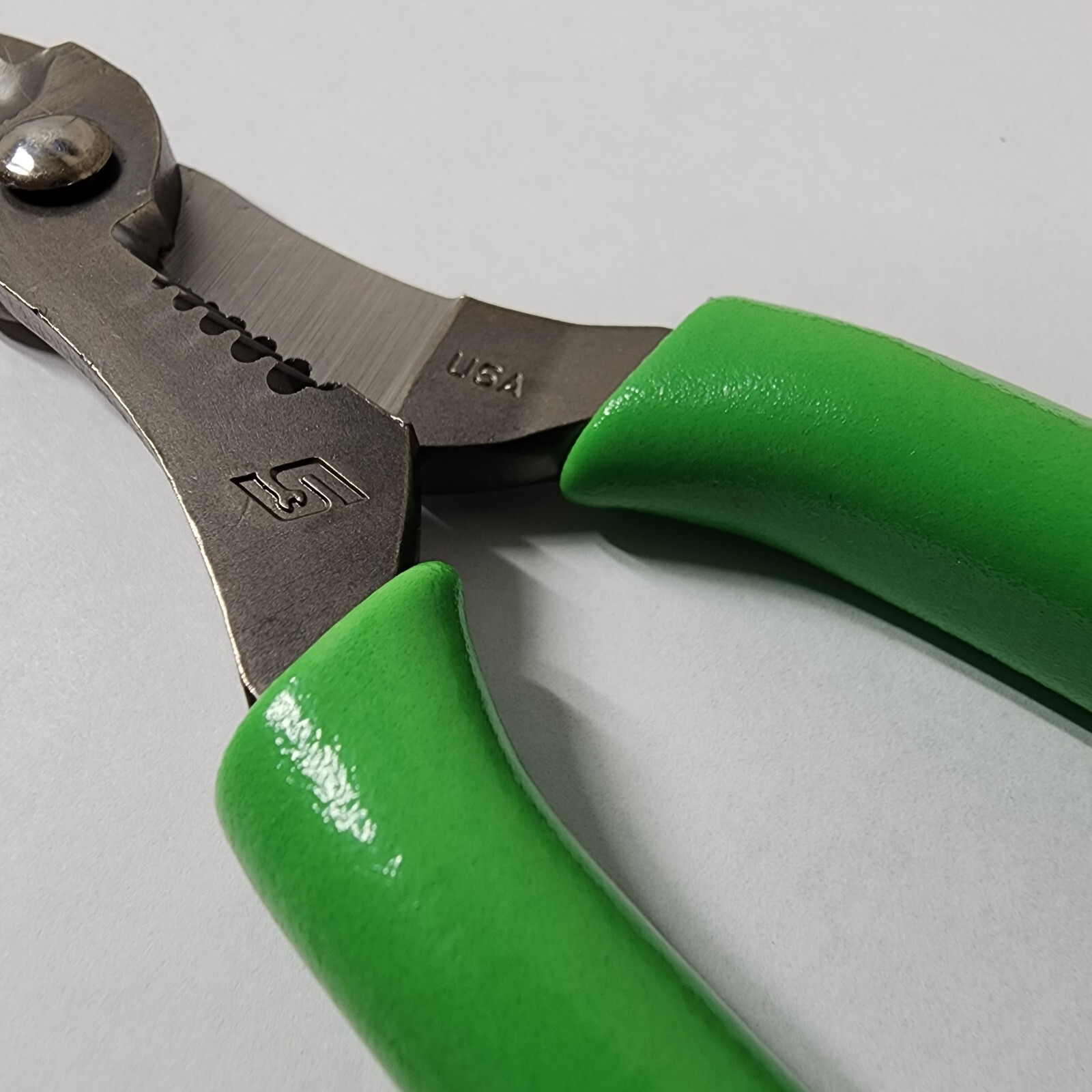 Snap-on Tools USA NEW GREEN Soft Grip 7" Wire Stripper Cutter Crimper ...