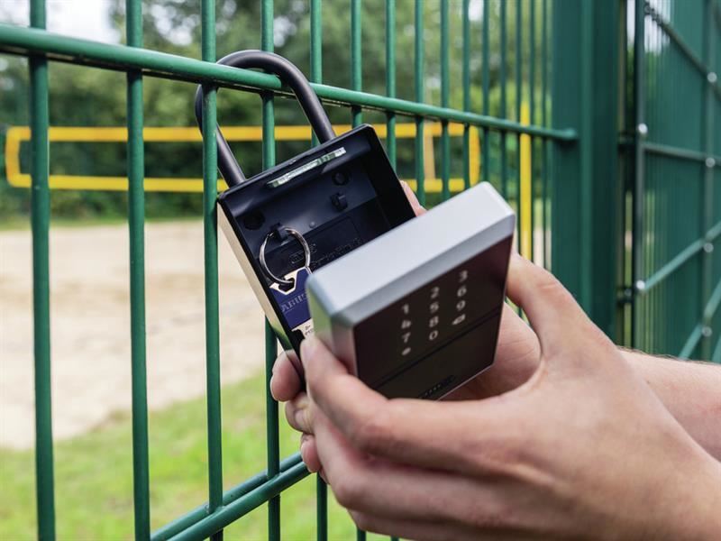 Abus 787 SMART-BT KeyGarage with Shackle - 63825 | eBay UK