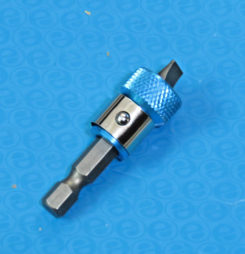 BIT SLEEVE RING MAGNETIC TO HOLD SCREWS & 1 X 50MM 6MM SLOTTED BIT 1/4 ...