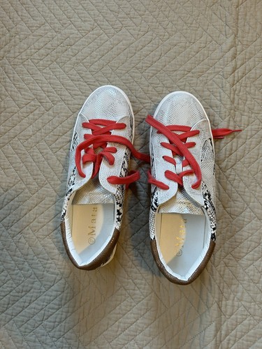 MATA FAUX SNAKESKIN COCO TENNIS SHOES SIZE 10 - Gem
