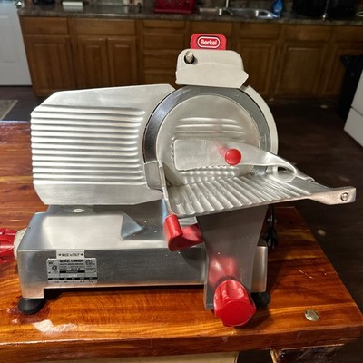 Berkel - 9" Gravity Feed Commercial Deli / Meat Slicer (823-E ...