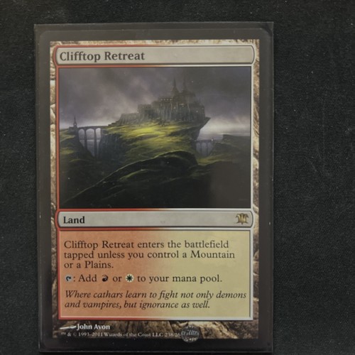 Clifftop Retreat NM - Innistrad MTG | eBay