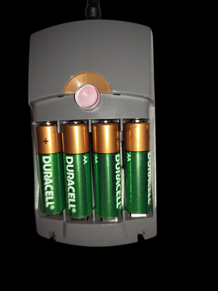 Duracell Nimh Class 2 Battery Charger Batteries Not Included. | eBay