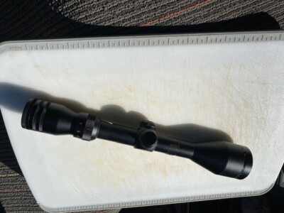 3-9 x 40 mm Rifle Scope black ...no brand name on it 40mm 3-9x40 ...