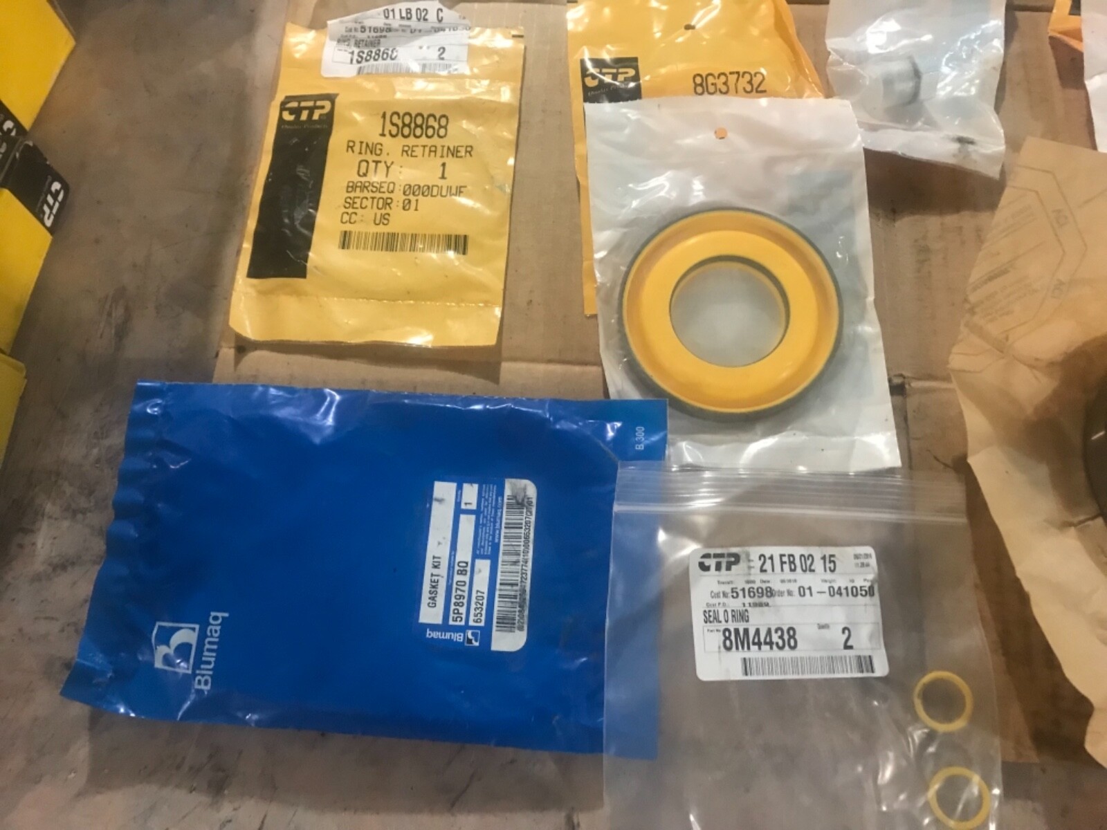 Cat Caterpillar D4H parts lot. 6y-4025 9s5279 9w5560 | eBay
