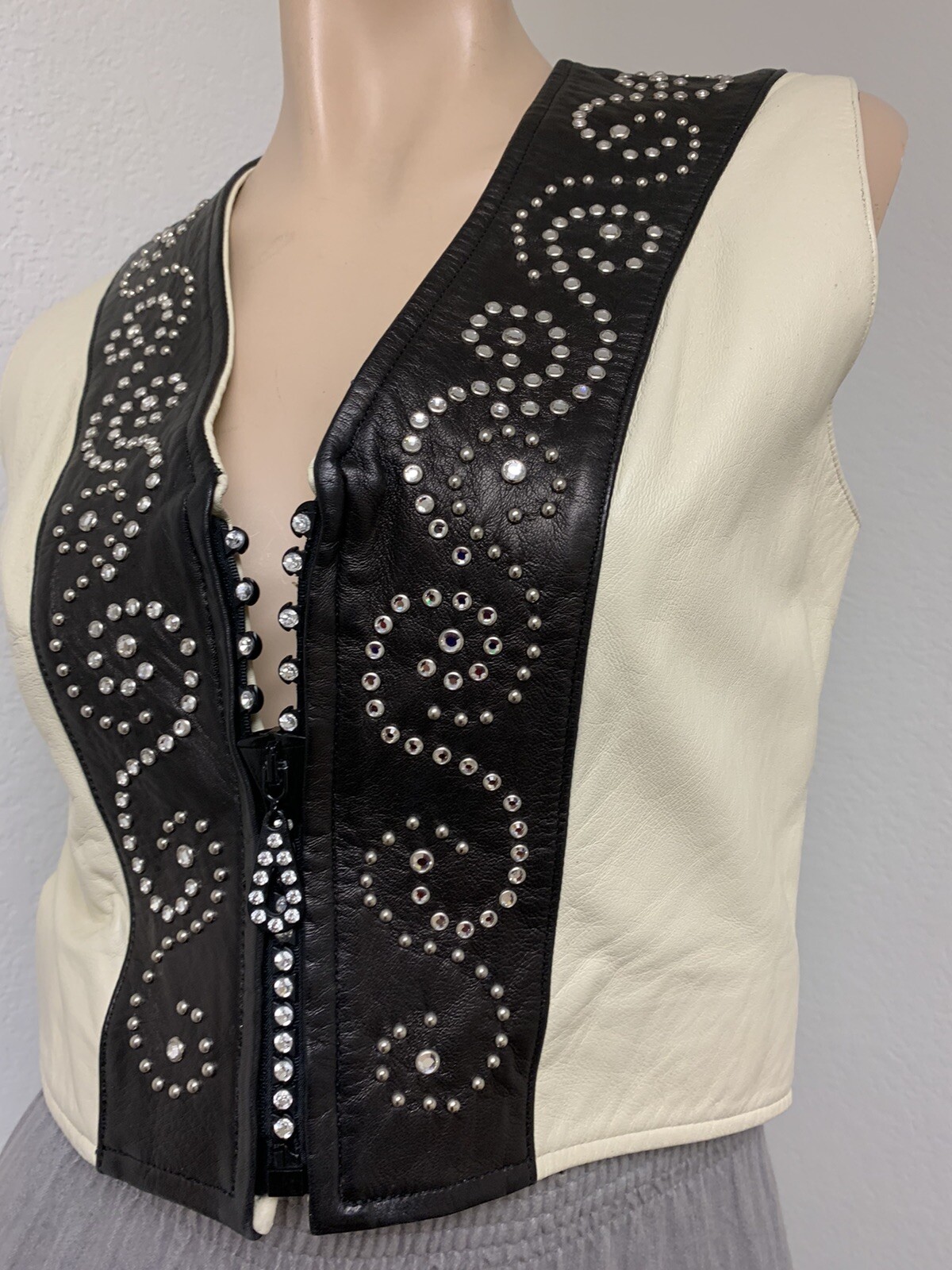 Kippys Leather Black Cream Swarovski Crystal Western Vest Size Small | eBay