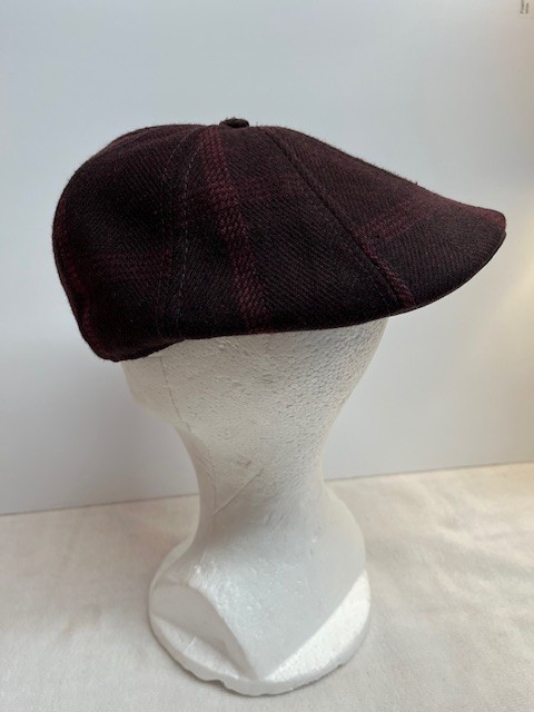 BOSTON SCALLY CO. BLOOD ROSE MAROON PLAID PEAKY NEWSBOY HAT CAP XS SIZE ...
