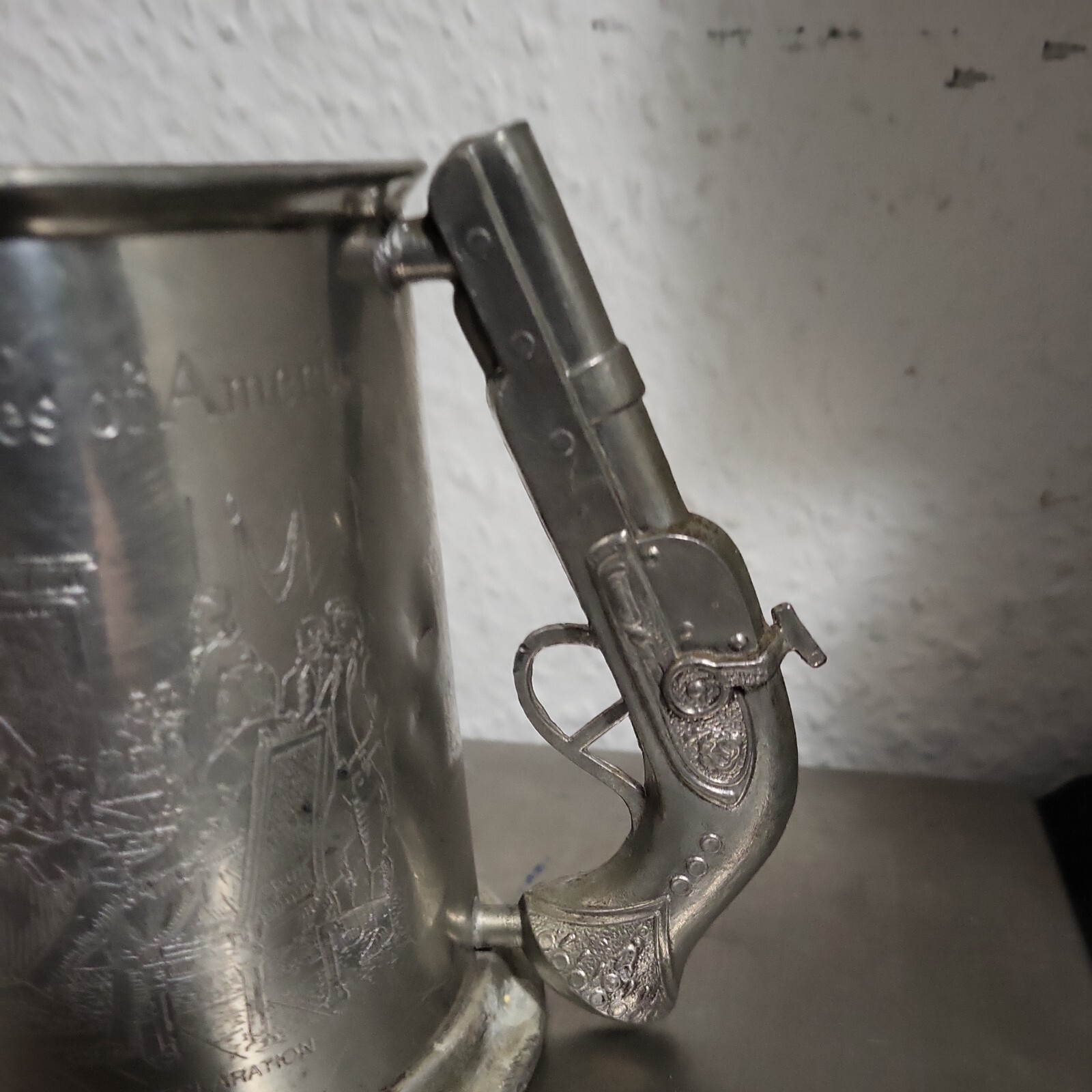 Alter Metall Krug Revolver, American Declaration of Independence 1776 ...