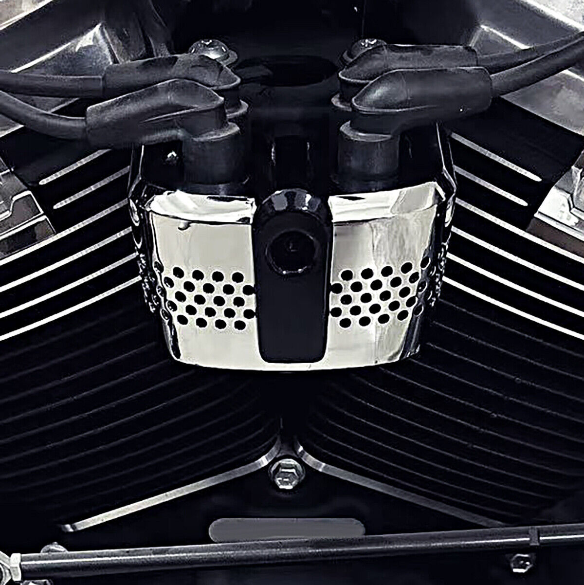 Chrome Metal Ignition Coil Cover For Harley 18-22 Softail Fatboy ...