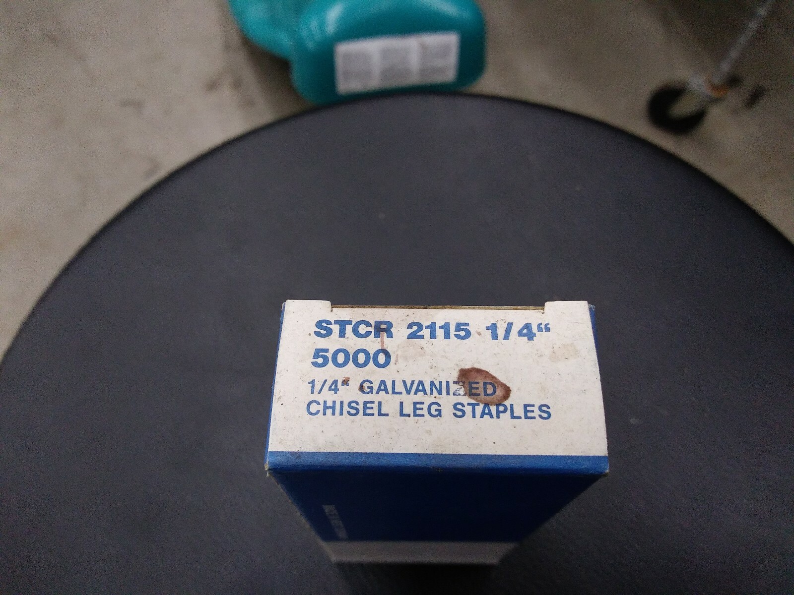 Salco Staples STCR 2115 1/4" Galvanized chisel leg staples, 5000 count ...