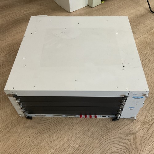 Agilent Keysight M9505A 5-slot AXIe Chassis for m8195a m8190a/ytd | eBay