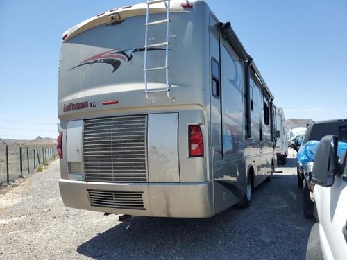 07 Monaco La Palma RV USED Rear Bumper Cap Cover w Engine Grille Door ...