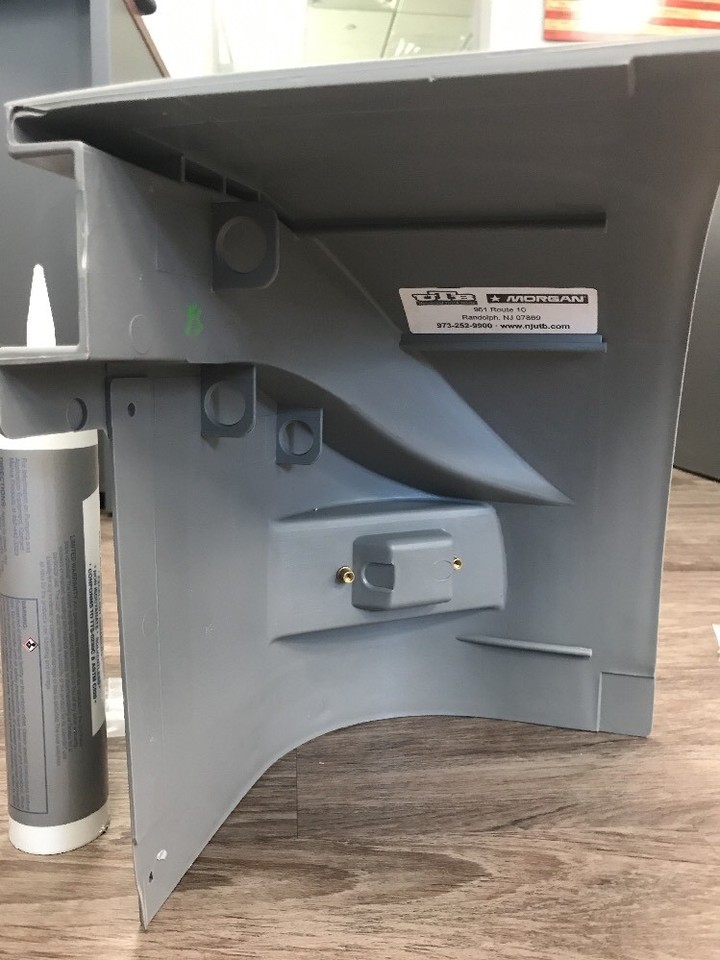 Morgan Corner Cap - Driver Side - OEM - 62665 + LIGHT - Box Truck ...